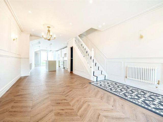 4 bedroom semi detached house to rent