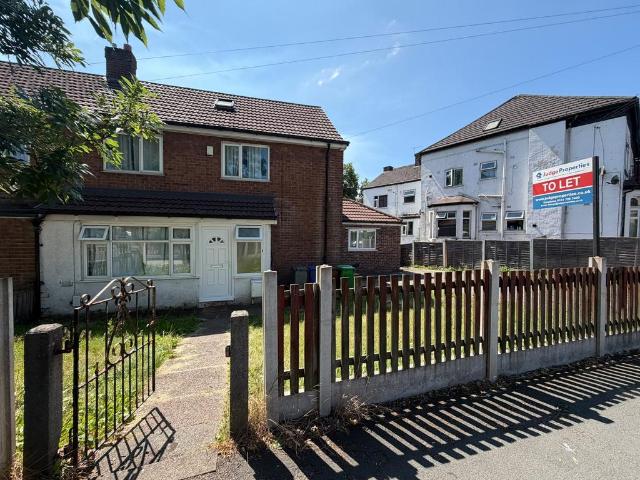 4 bedroom semi detached house to rent