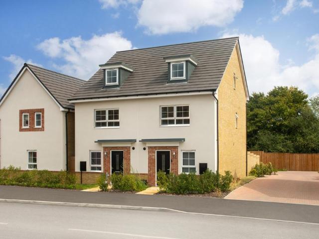 4 bedroom semi detached house for sale