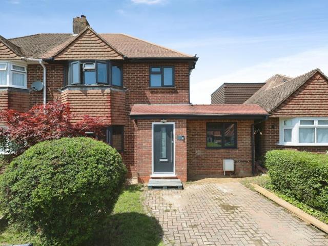 4 bedroom semi detached house for sale