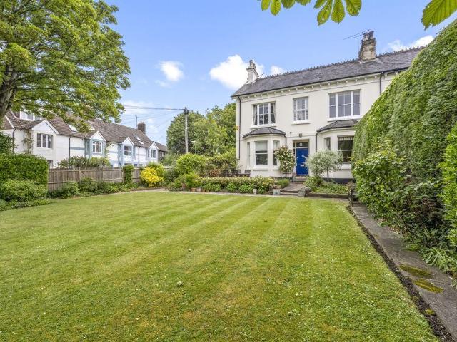 4 bedroom semi detached house for sale