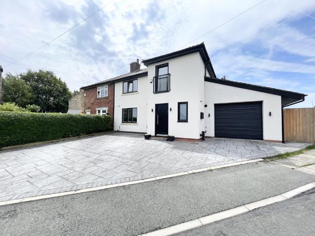 4 bedroom semi detached house for sale