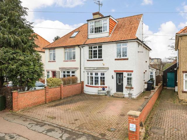 4 bedroom semi detached house for sale