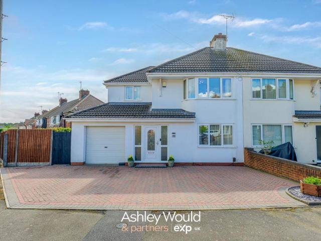 4 bedroom semi detached house for sale