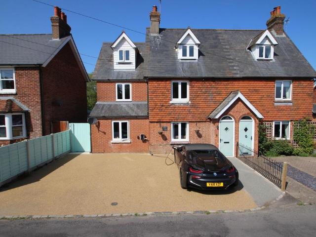 4 bedroom semi detached house for sale