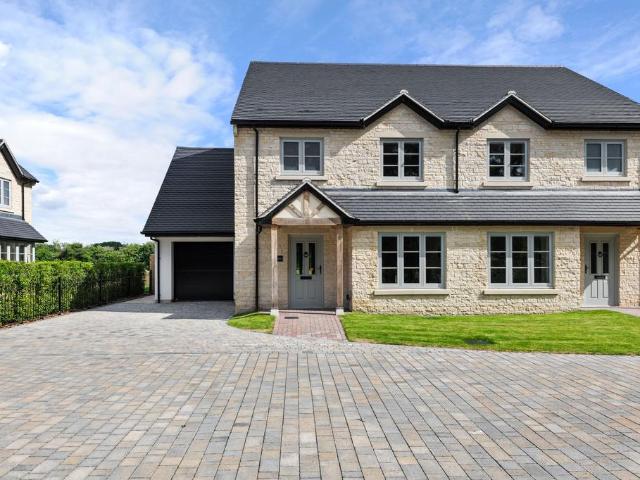 4 bedroom semi detached house for sale