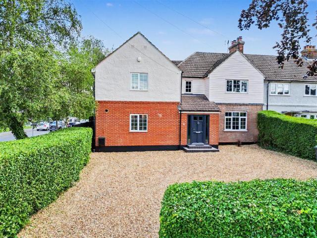 4 bedroom semi detached house for sale