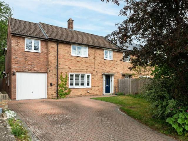 4 bedroom semi detached house for sale