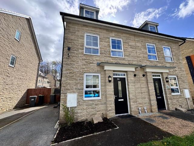 4 bedroom semi detached house for sale
