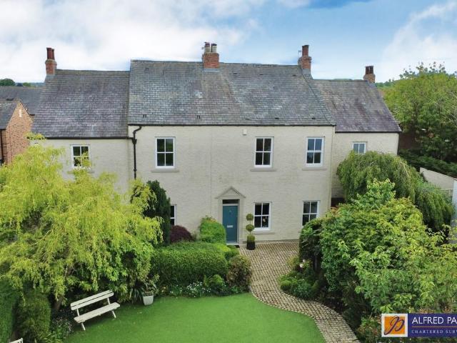 4 bedroom semi detached house for sale