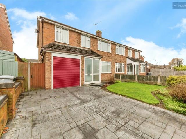 4 bedroom semi detached house for sale