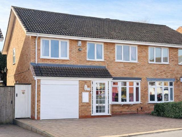 4 bedroom semi detached house for sale
