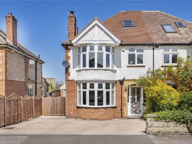 4 bedroom semi detached house for sale