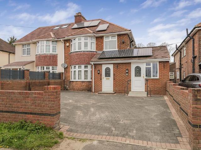 4 bedroom semi detached house for sale