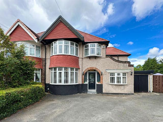 4 bedroom semi detached house for sale