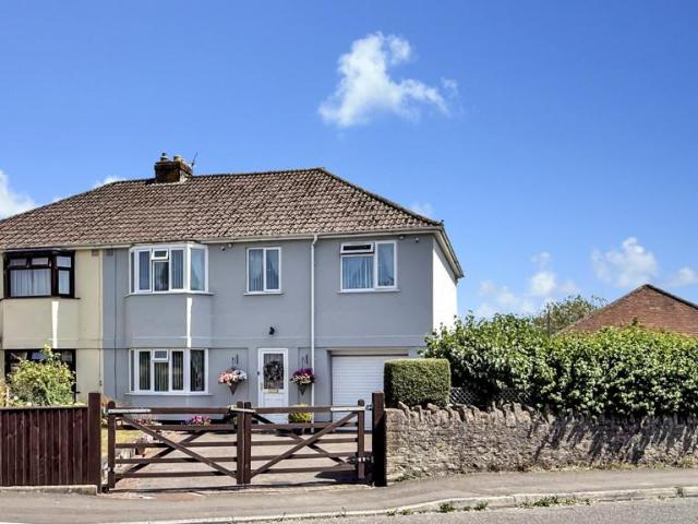 4 bedroom semi detached house for sale
