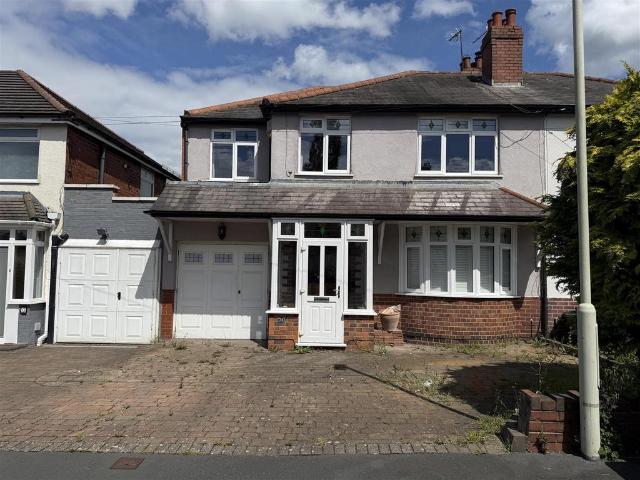 4 bedroom semi detached house for sale