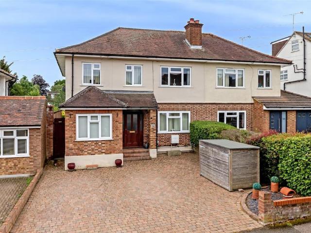 4 bedroom semi detached house for sale