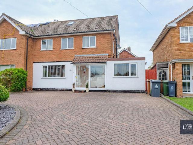4 bedroom semi detached house for sale