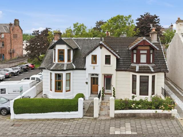4 bedroom semi detached house for sale