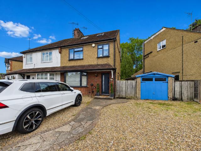 4 bedroom semi detached house for sale