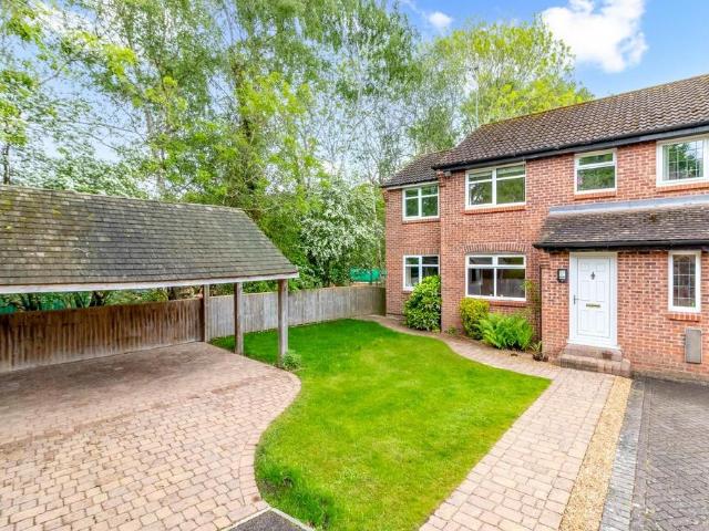 4 bedroom semi detached house for sale