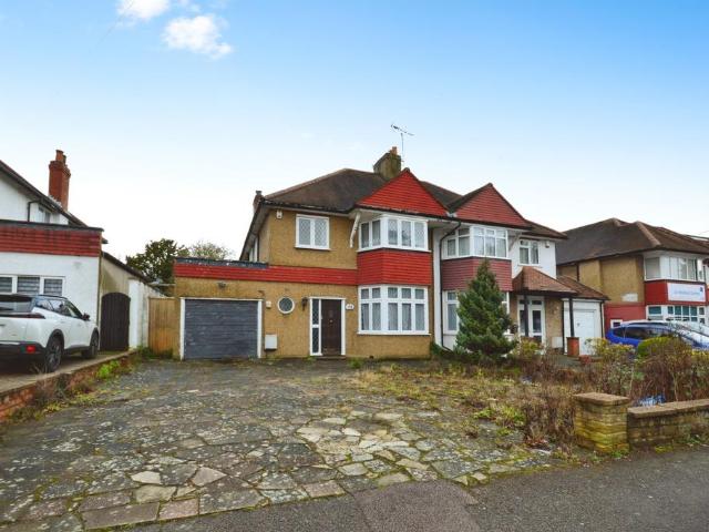 4 bedroom semi detached house for sale