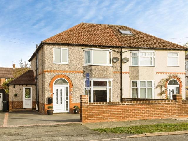 4 bedroom semi detached house for sale