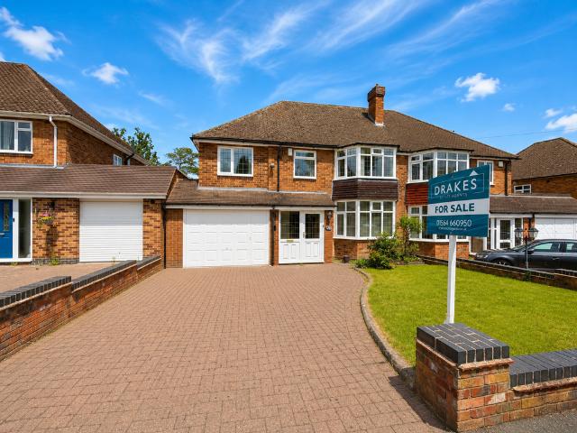 4 bedroom semi detached house for sale