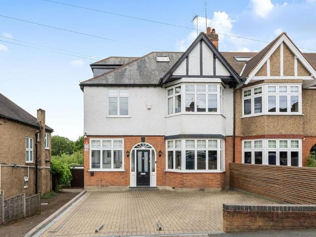 4 bedroom semi detached house for sale