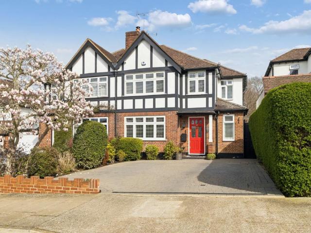4 bedroom semi detached house for sale
