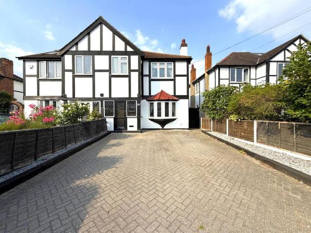 4 bedroom semi detached house for sale
