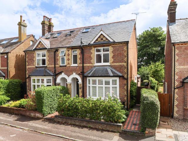 4 bedroom semi detached house for sale