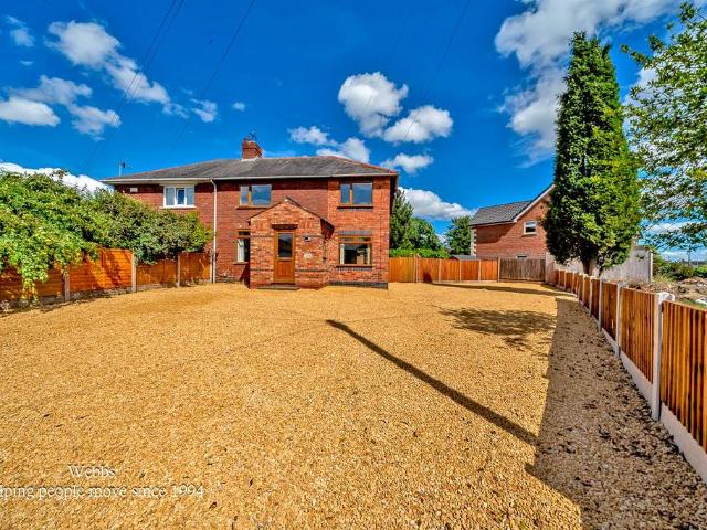 4 bedroom semi detached house for sale