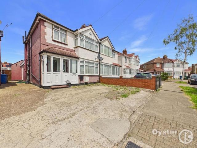 4 bedroom semi detached house for sale