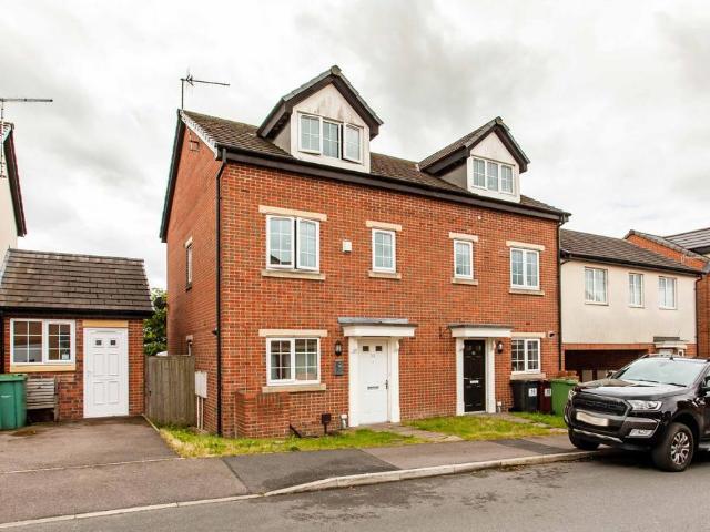 4 bedroom semi detached house for sale