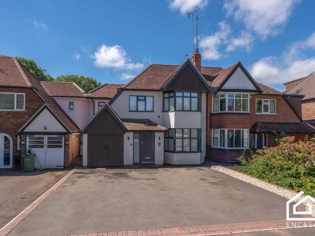 4 bedroom semi detached house for sale