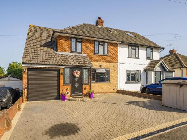 4 bedroom semi detached house for sale
