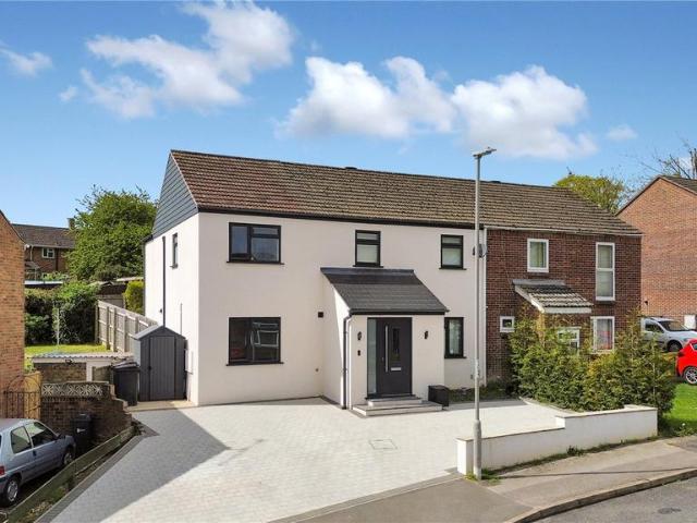 4 bedroom semi detached house for sale