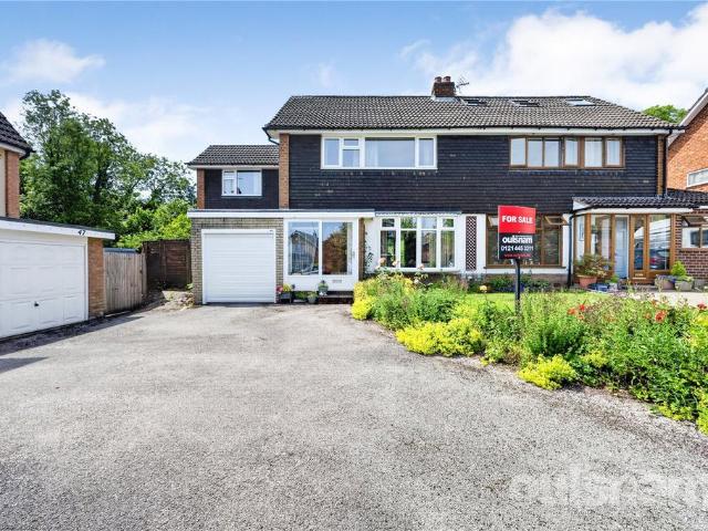 4 bedroom semi detached house for sale