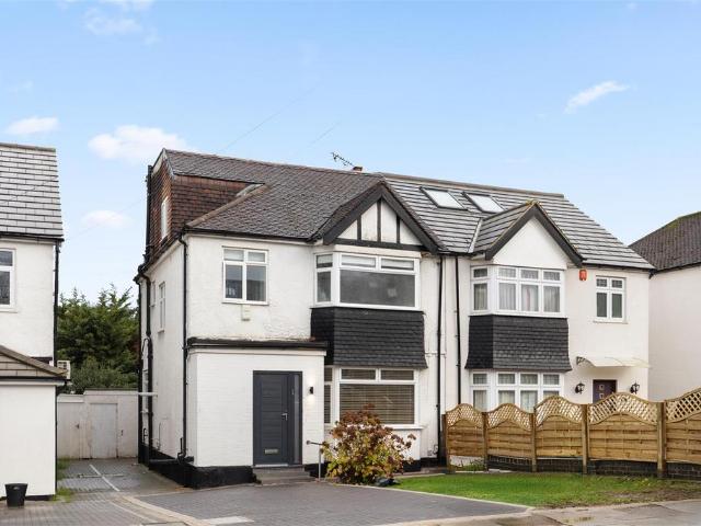 4 bedroom semi detached house for sale