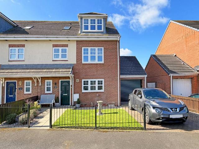 4 bedroom semi detached house for sale