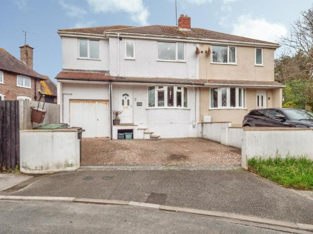 4 bedroom semi detached house for sale