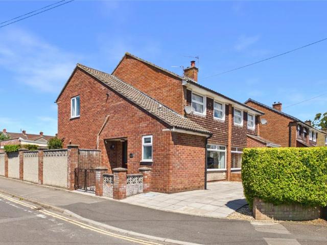 4 bedroom semi detached house for sale