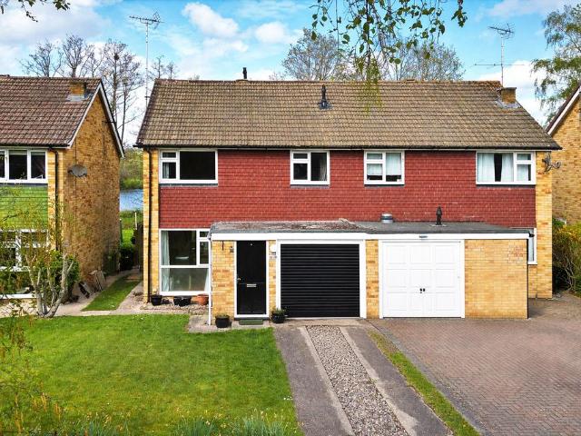 4 bedroom semi detached house for sale