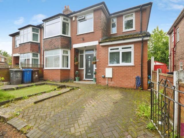 4 bedroom semi detached house for sale