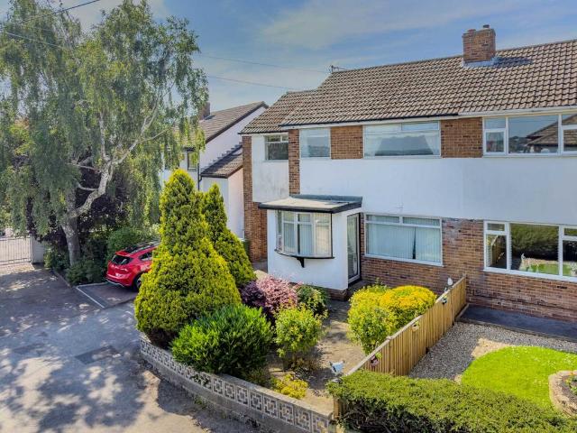 4 bedroom semi detached house for sale
