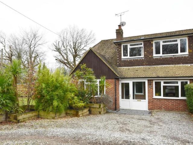 4 bedroom semi detached house for sale