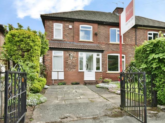 4 bedroom semi detached house for sale