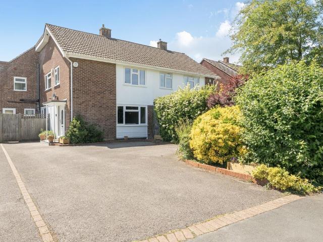 4 bedroom semi detached house for sale
